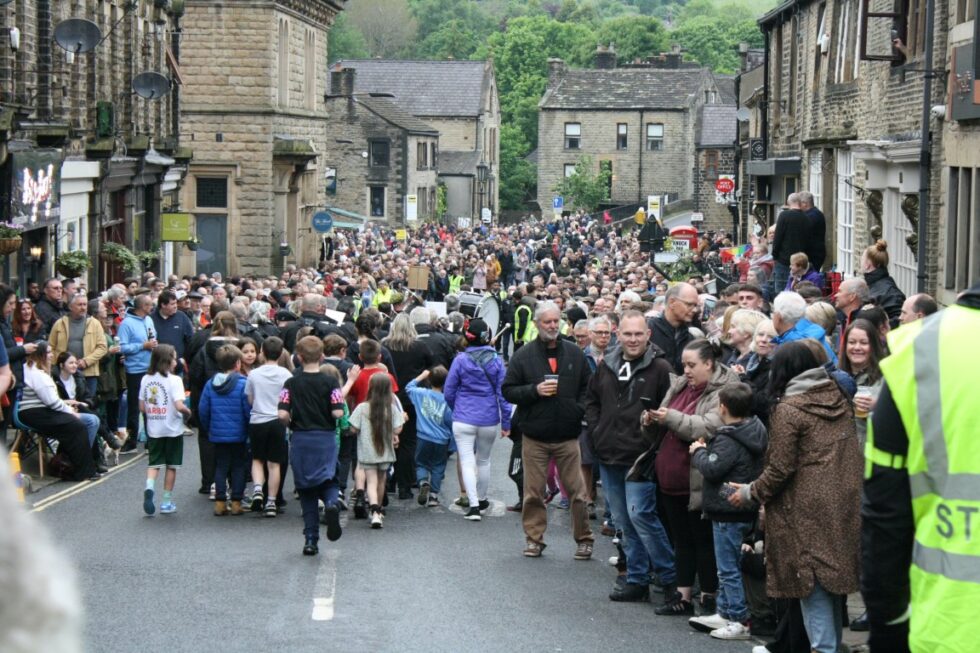 Gallery 2024 | Delph Whit Friday